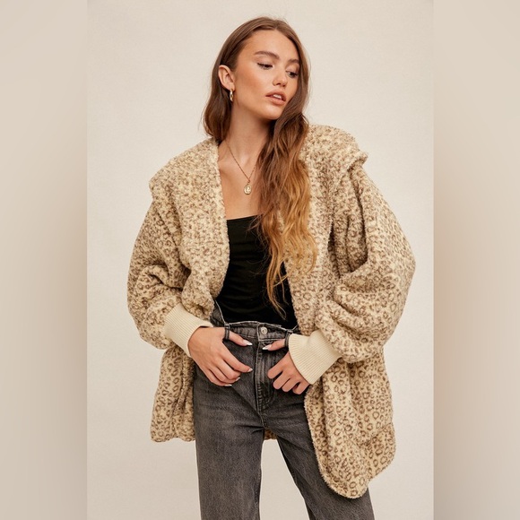 Sweaters | 992 Last 1 Leopard Tan Cozy Hoodie Boho Chunky Soft Fleece ...